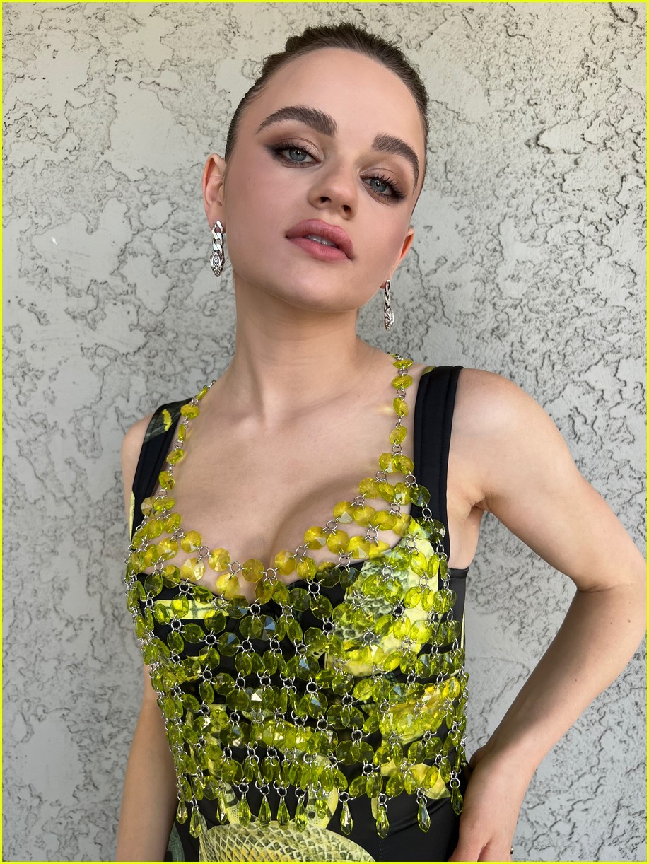 Joey King Reveals Very Unprofessional Thing She Did on Last Day of 'Kissing Booth' 2 & 3 | Photo ...