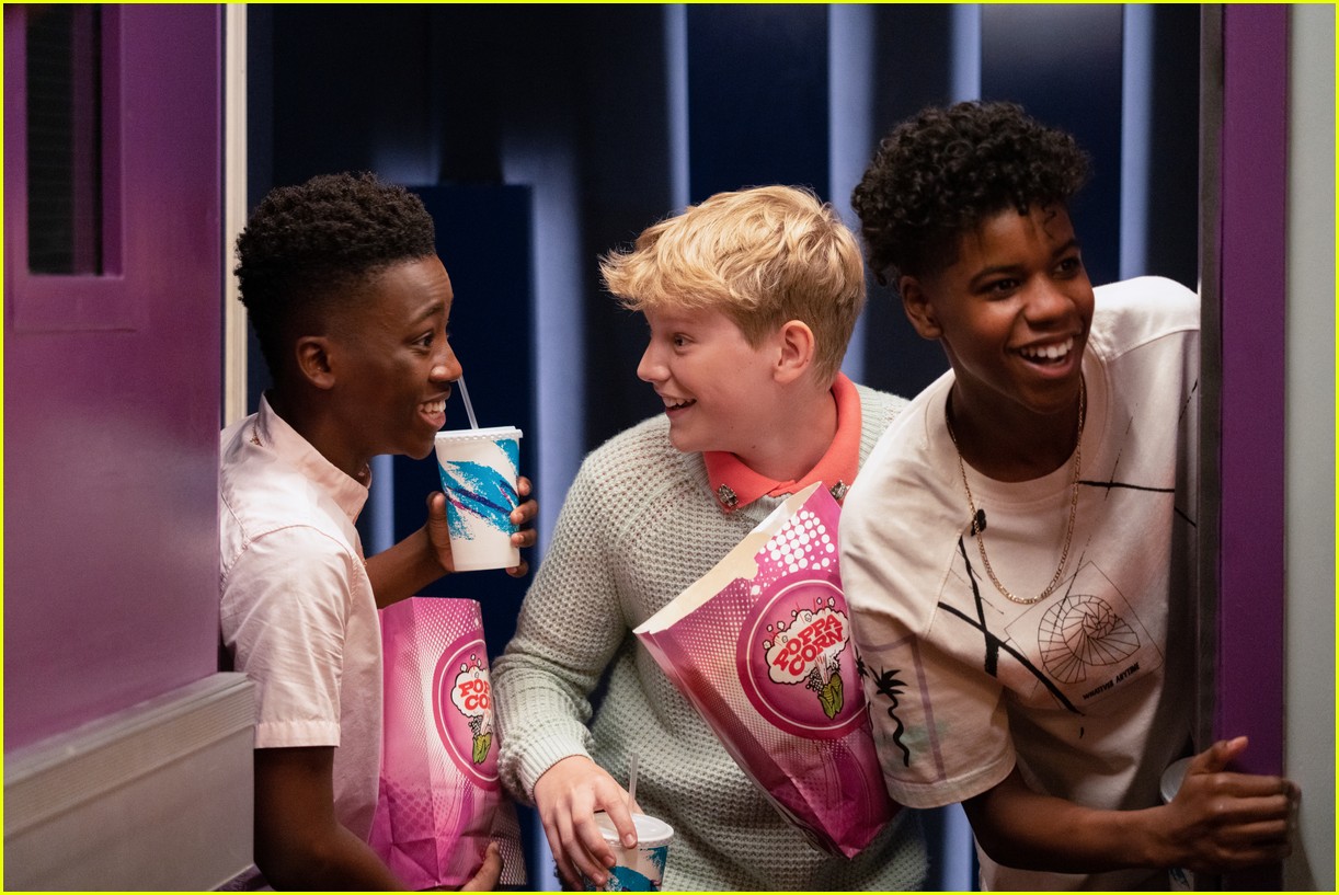 Netflix Debuts '13: The Musical' Trailer - Watch Eli Golden, Josh Peck ...