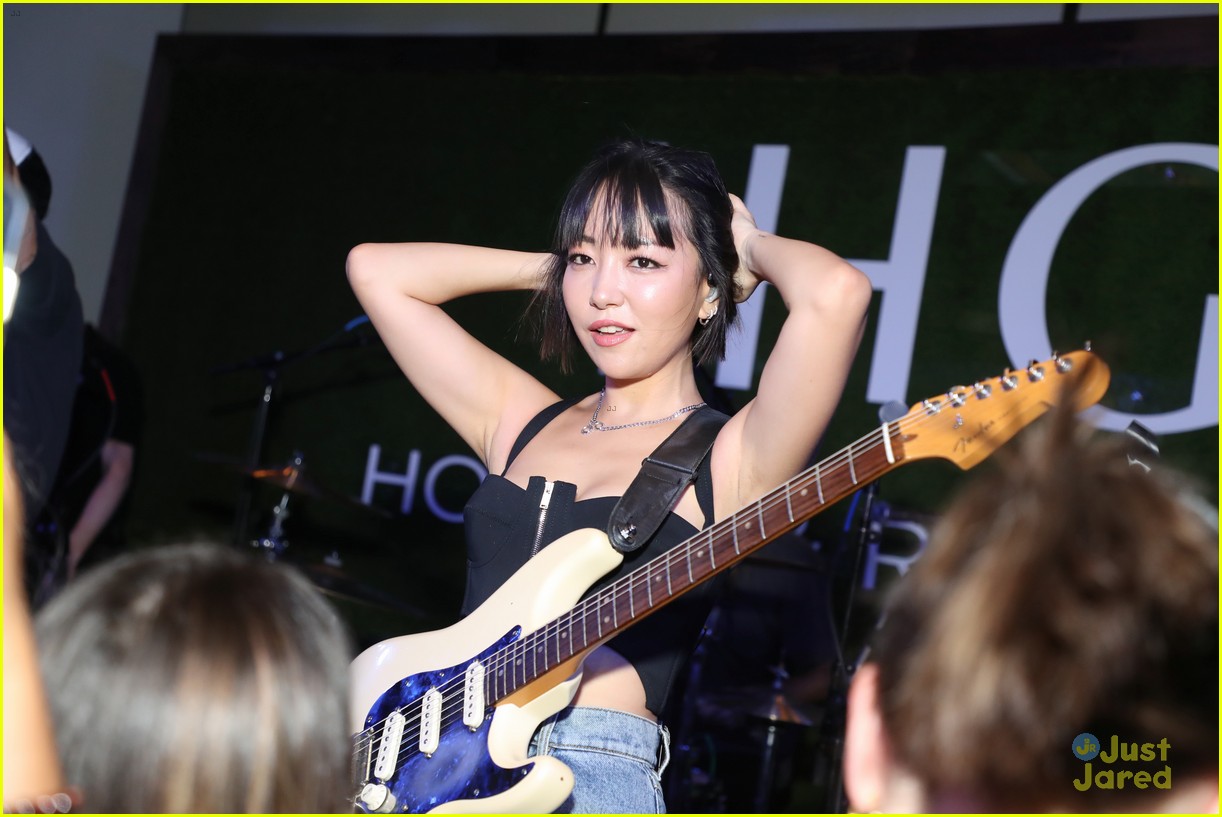 DNCE Perform at IHG Hotels & Resorts US Open Kickoff Party | Photo ...