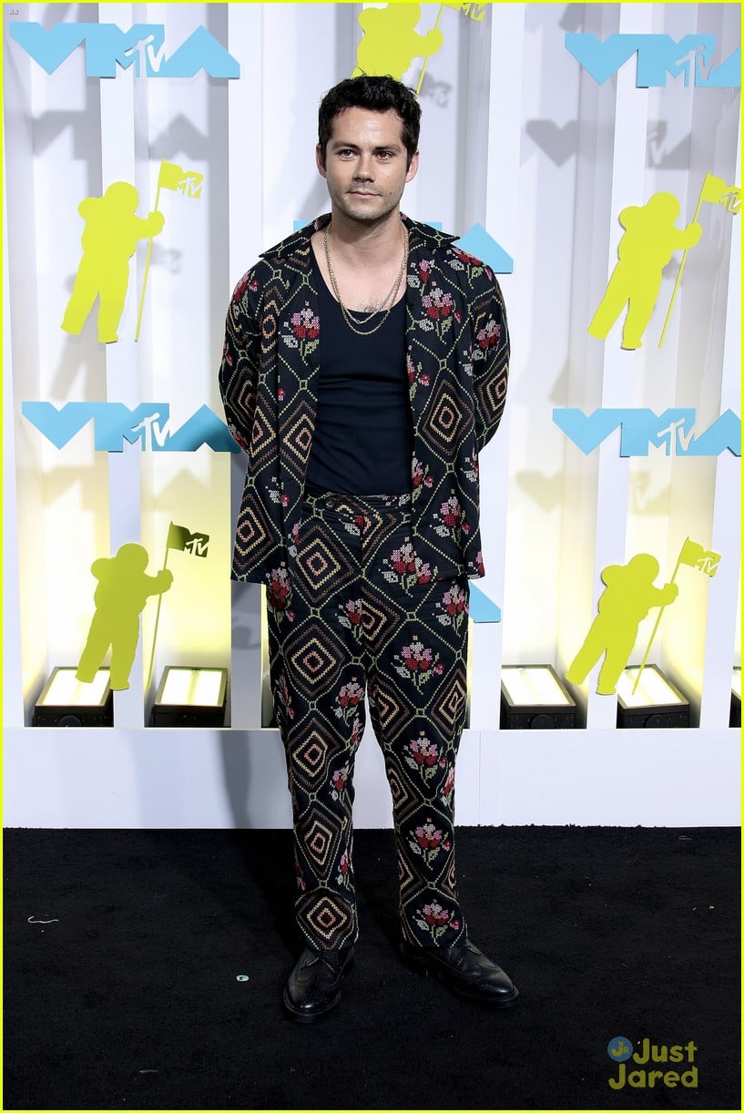 Full Sized Photo of dylan obrien colton haynes are teen wolf studs at ...