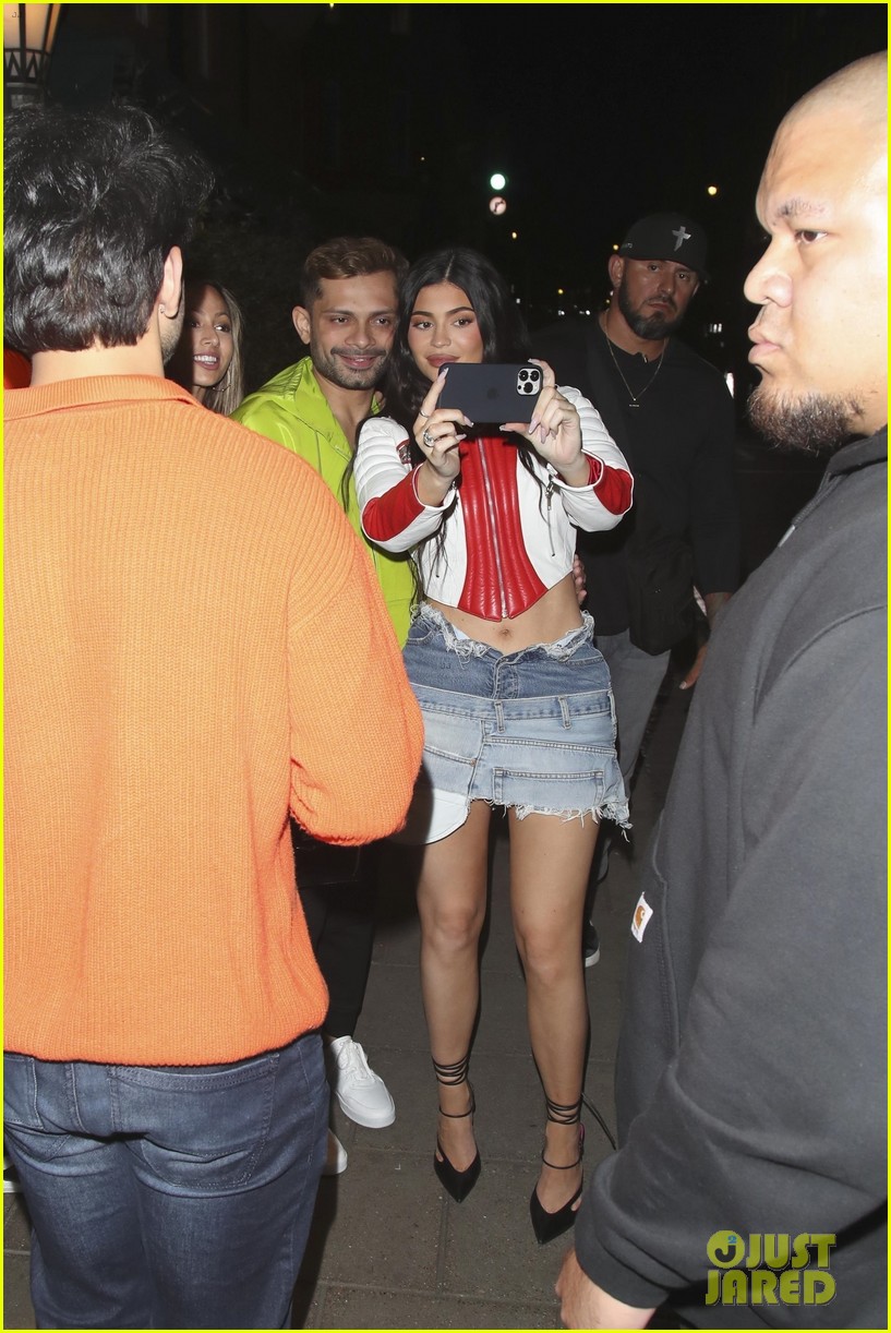 Full Sized Photo of kylie jenner travis scott coordinate outfits london ...