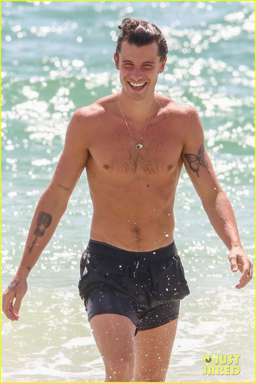 Full Sized Photo Of Shawn Mendes Shirtless Beach Photos On Birthday 39 Shawn Mendes Celebrates