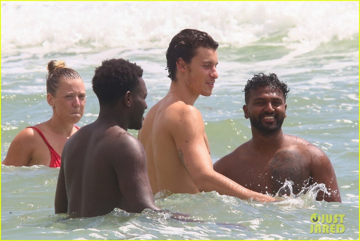 Full Sized Photo of shawn mendes beach day in miami 35 | Shawn Mendes ... Full Sized Photo of shawn mendes beach day in miami 35 | Shawn Mendes ...