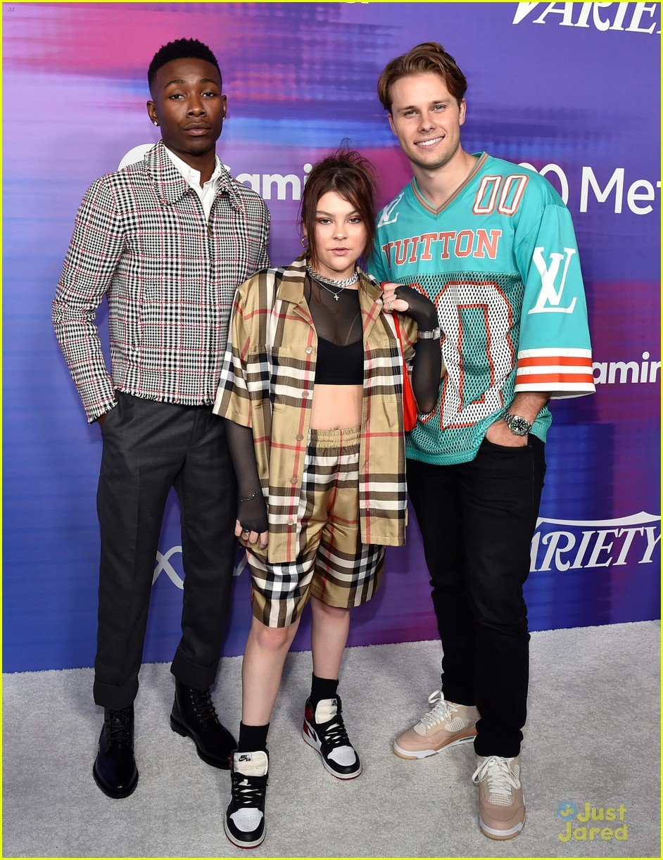 Full Sized Photo of david iacono summer madison minnie mills hit up ...