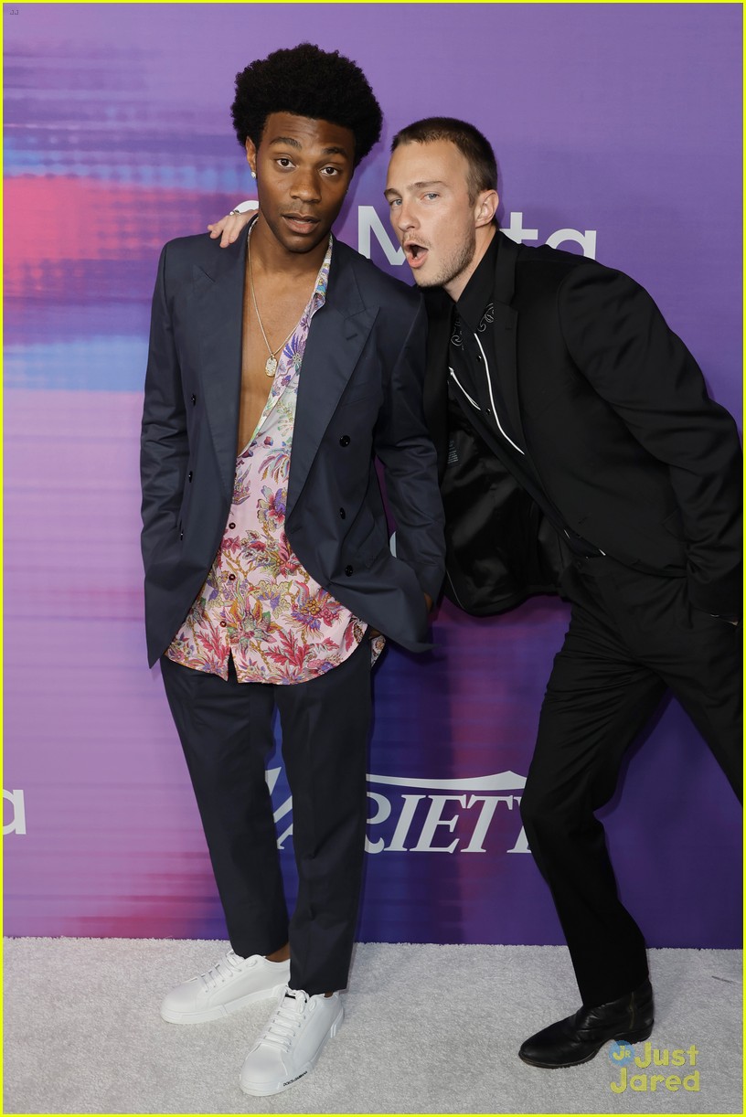 Summer I Turned Pretty's David Iacono, Summer Madison & Minnie Mills ...