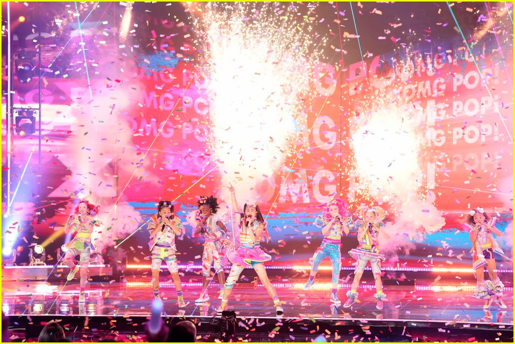 XOMG POP! Give Electrifying Performance of 'Merry Go Round' On 'America ...