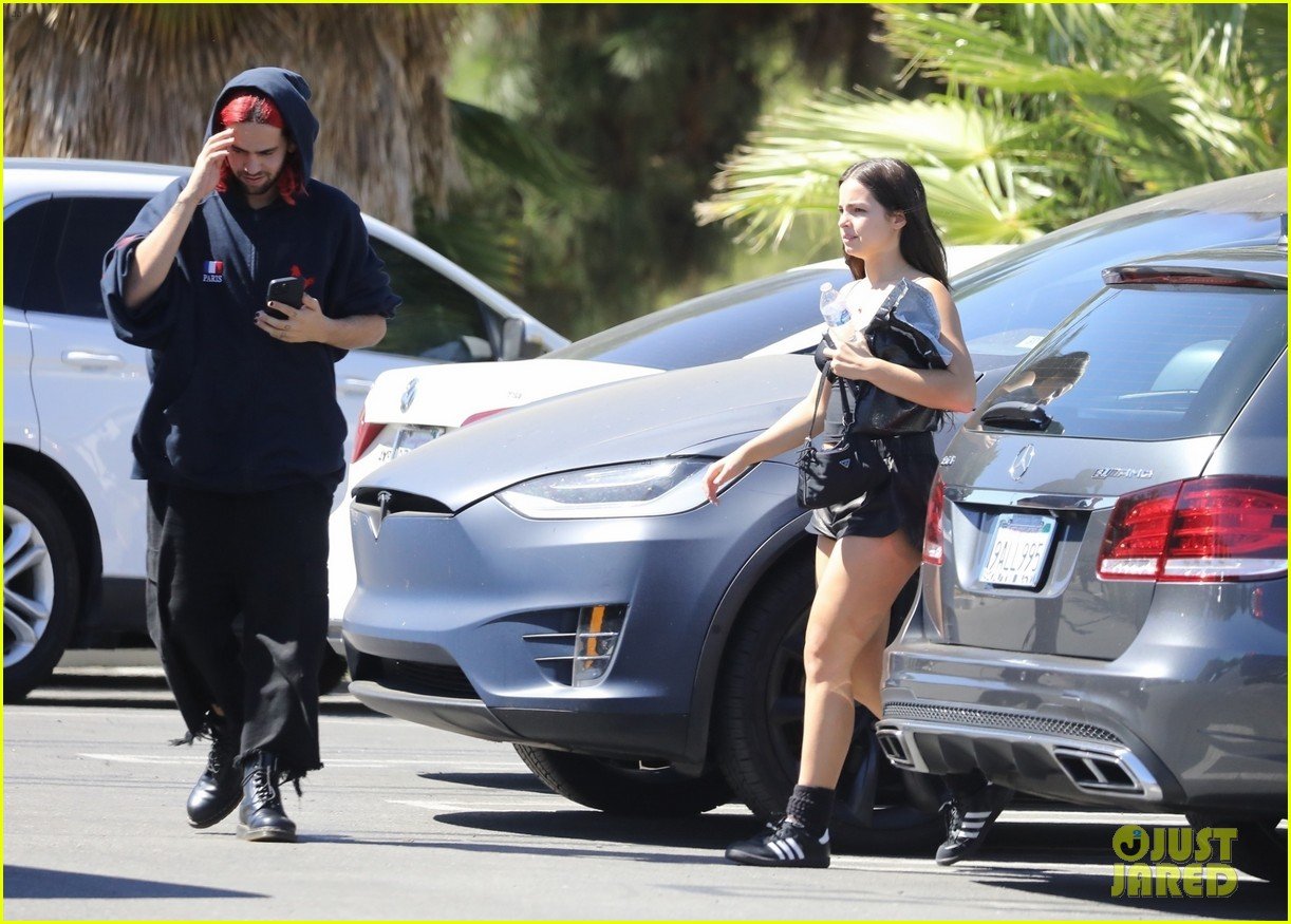 Addison Rae & Boyfriend Omer Fedi Pick Up Food To Go in LA Together ...