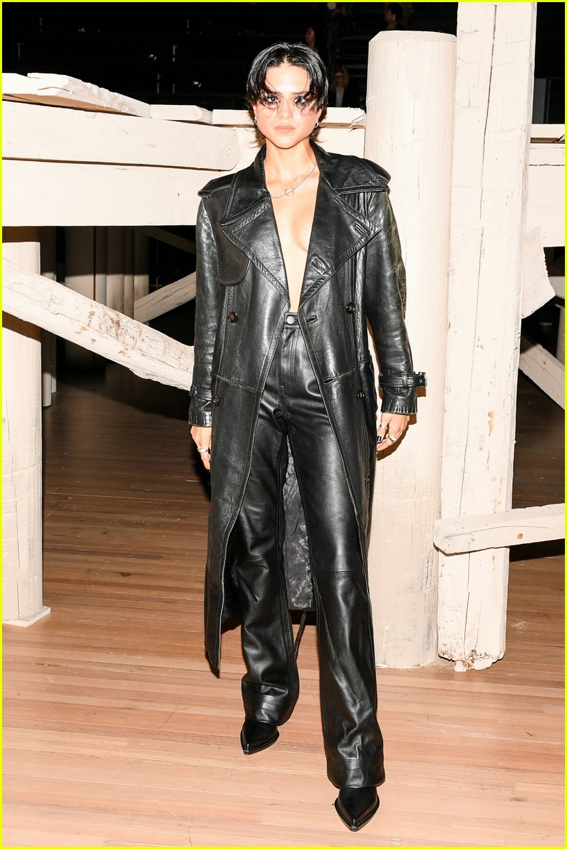 'XO, Kitty' Stars Anna Cathcart & Anthony Keyvan Attend Coach Fashion ...