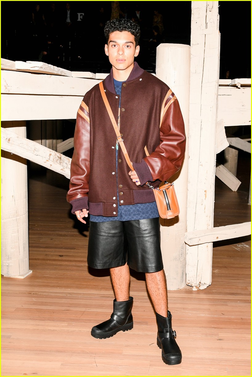 'XO, Kitty' Stars Anna Cathcart & Anthony Keyvan Attend Coach Fashion ...