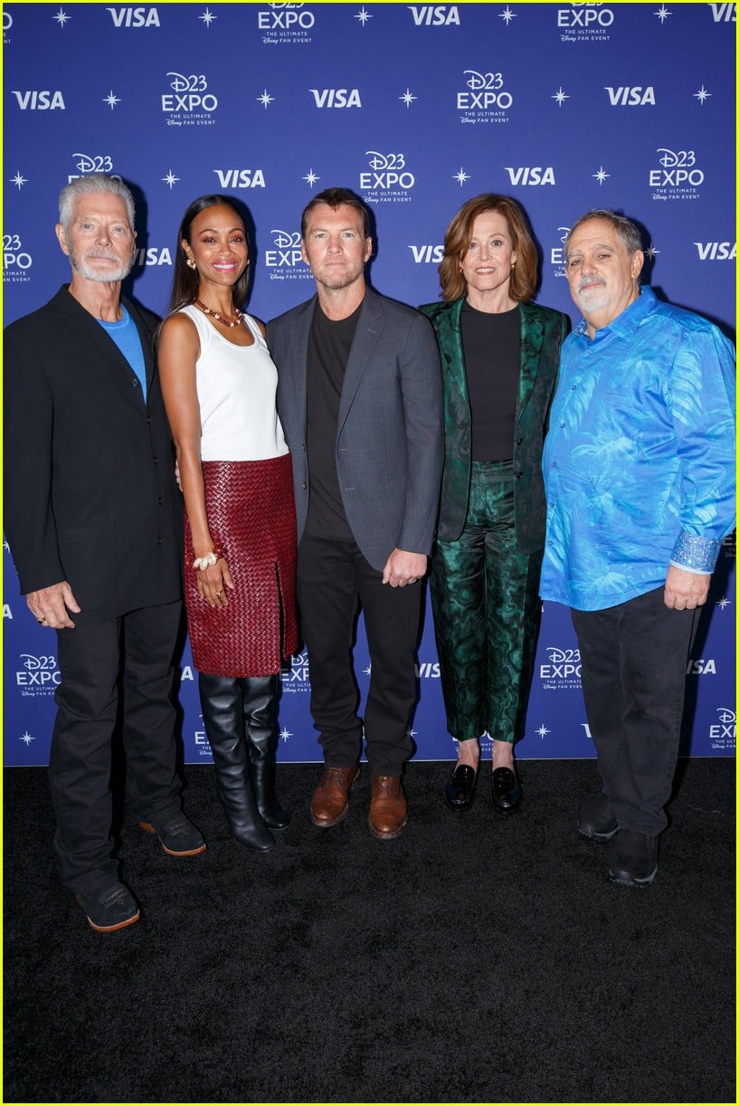 Avatar 2's Young Stars Step Out Together for D23 Expo! | Photo 1356577 ...