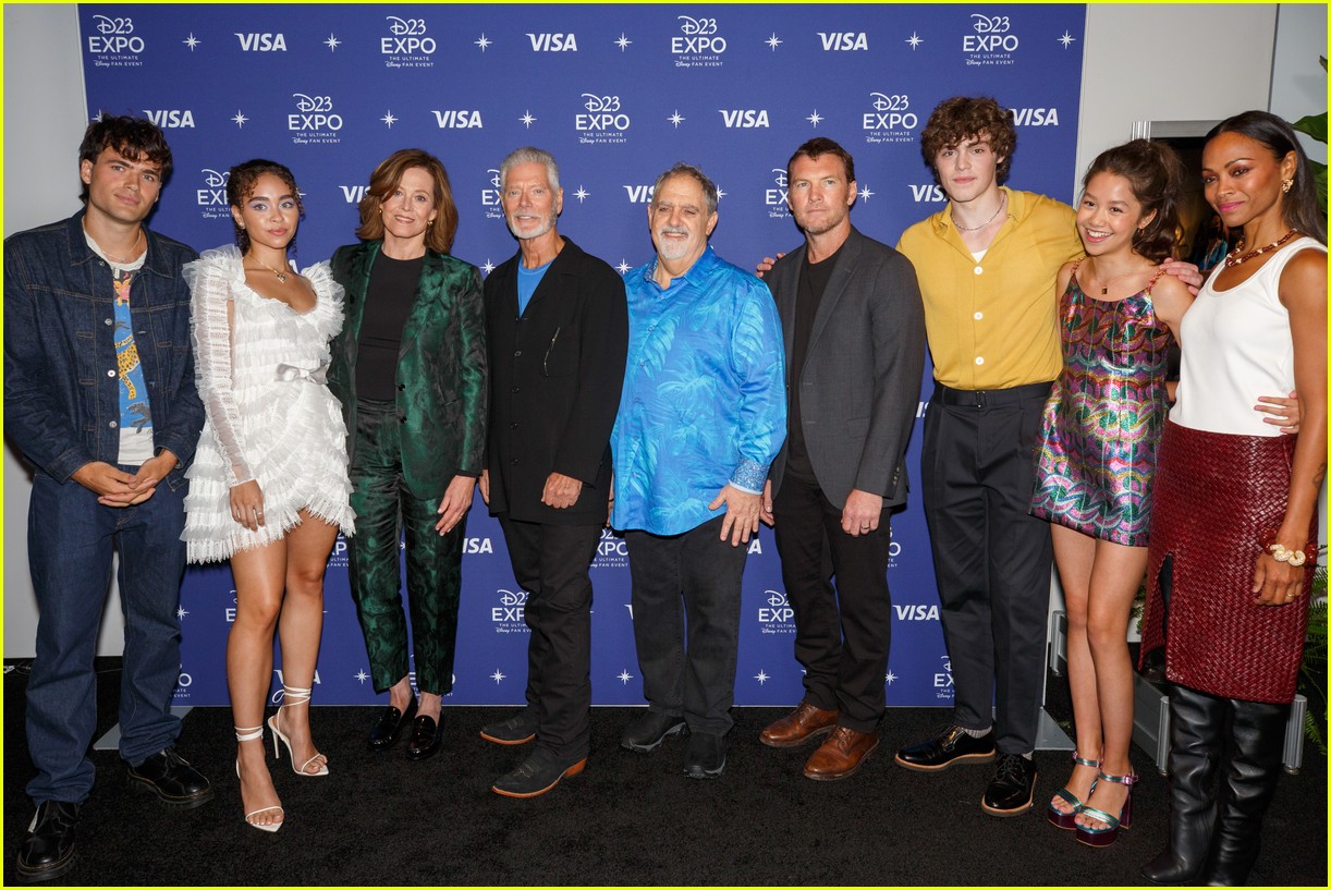 Avatar 2's Young Stars Step Out Together for D23 Expo! | Photo 1356579 ...