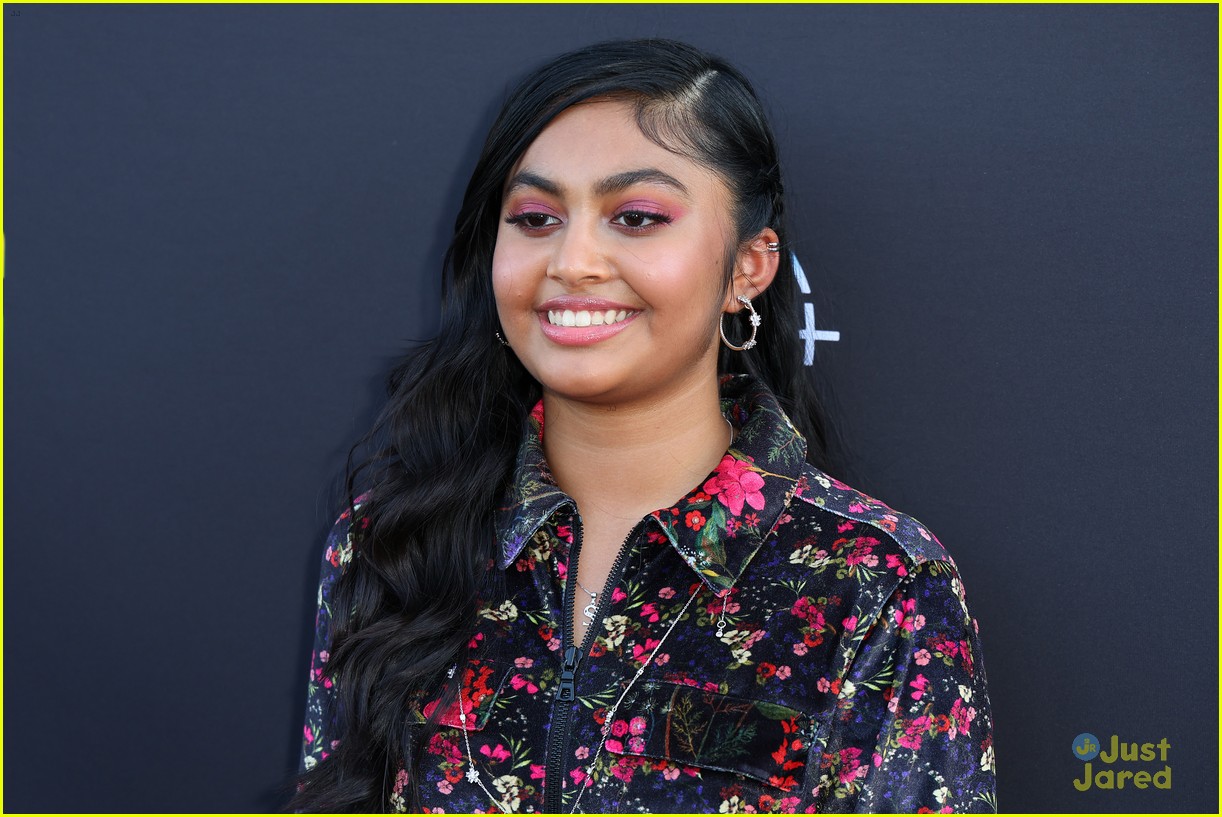 Brady Noon, Luke Islam, Sway Bhatia & More Premiere 'The Mighty Ducks ...