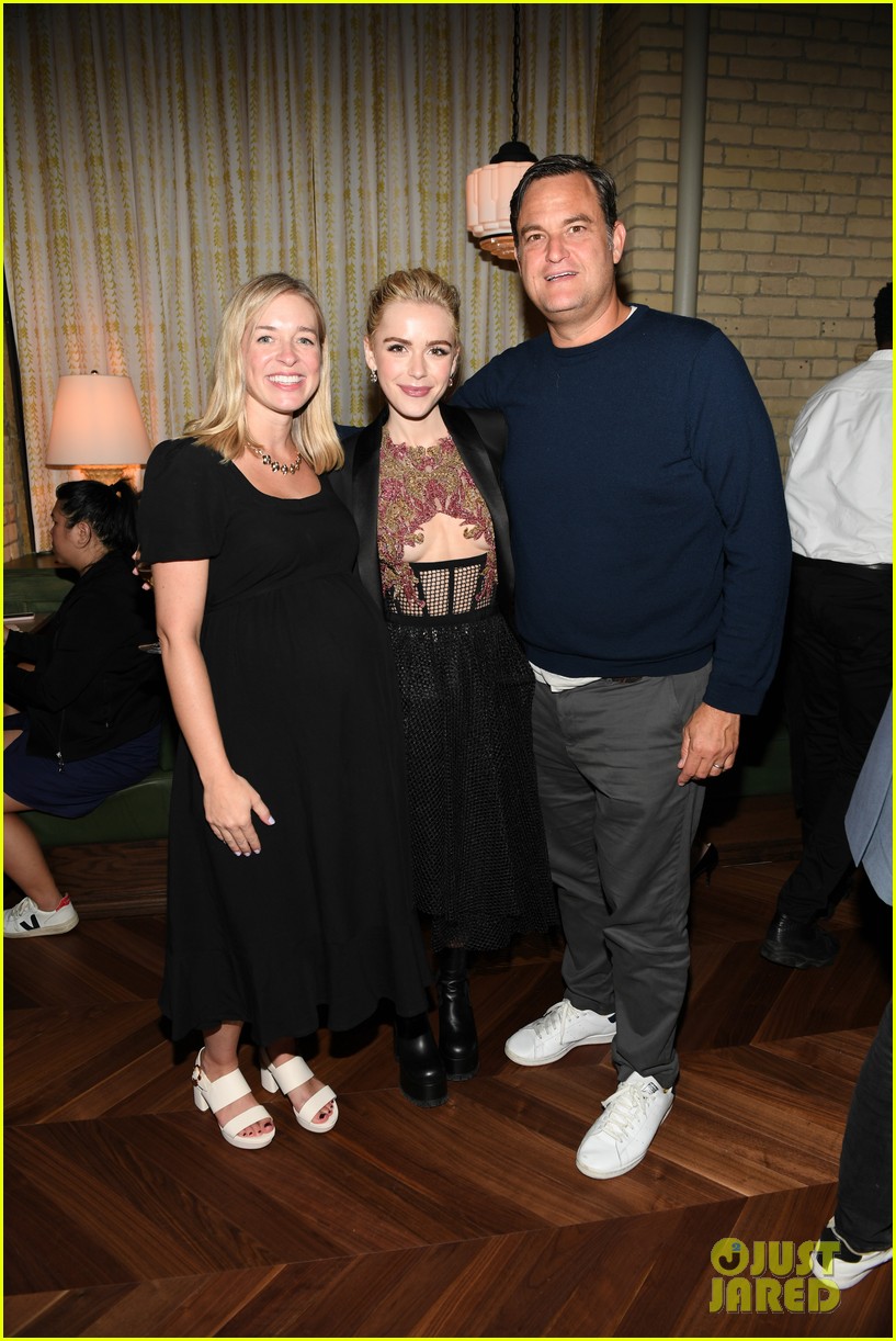 Kiernan Shipka Looks Chic at the TIFF Premiere of Her New Movie ...