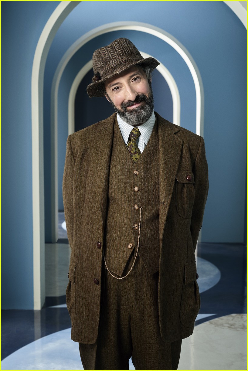 'The Mysterious Benedict Society' Season 2 Gets New Trailer at New York ...