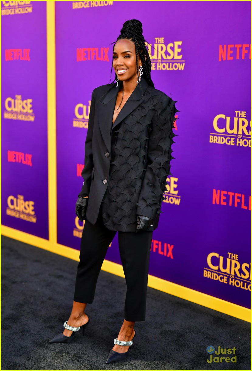Priah Ferguson & Kelly Rowland Hold Hands at 'The Curse of Bridge ...