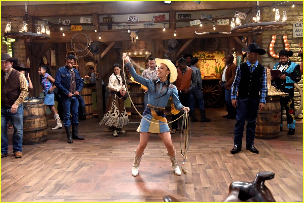 Full Sized Photo of gabrielle nevaeh green interview 05 | Gabrielle ...