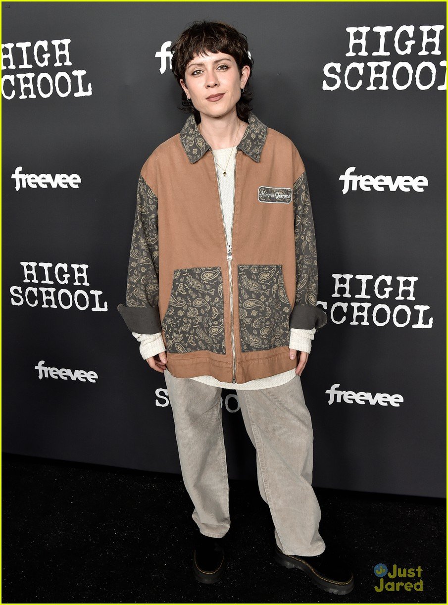 Railey & Seazynn Gilliland Join Tegan & Sara at 'High School' Premiere ...