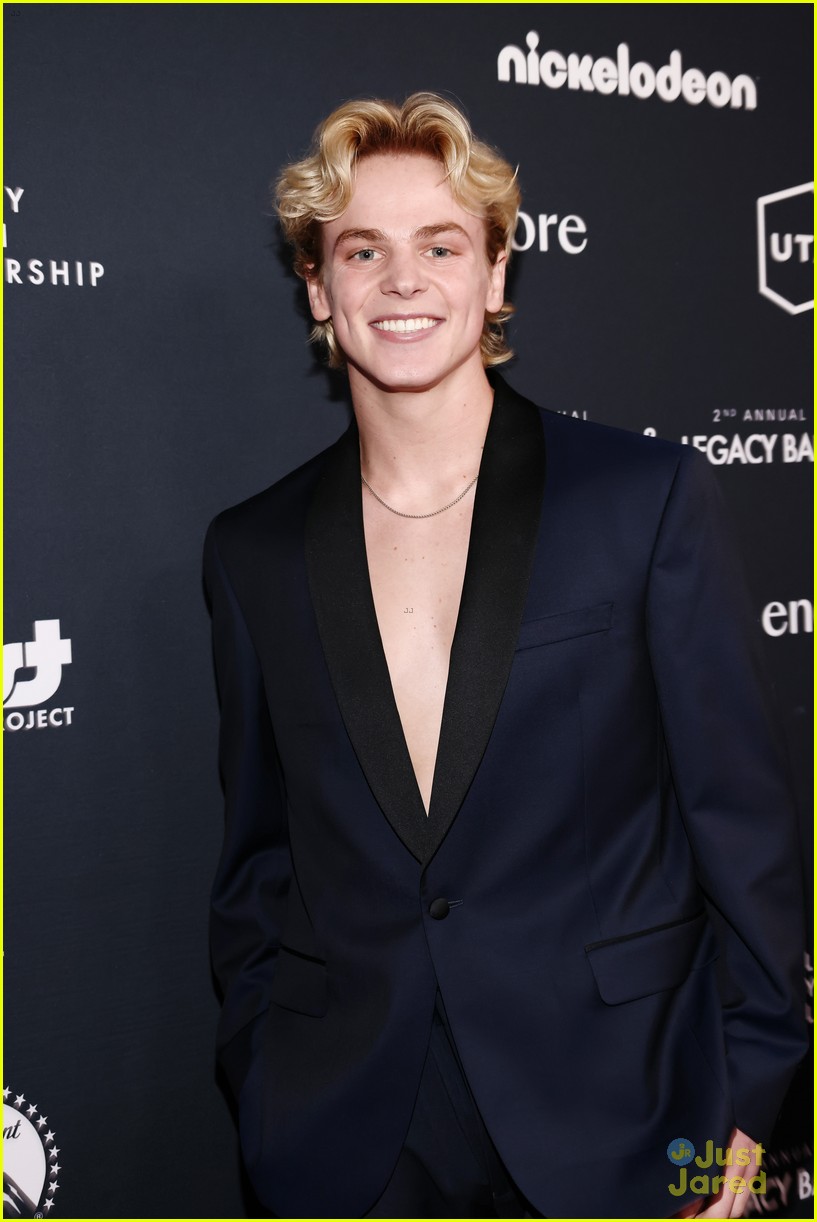 Laura Marano Honored With Cameron Boyce Award at Thirst Gala 2022 ...