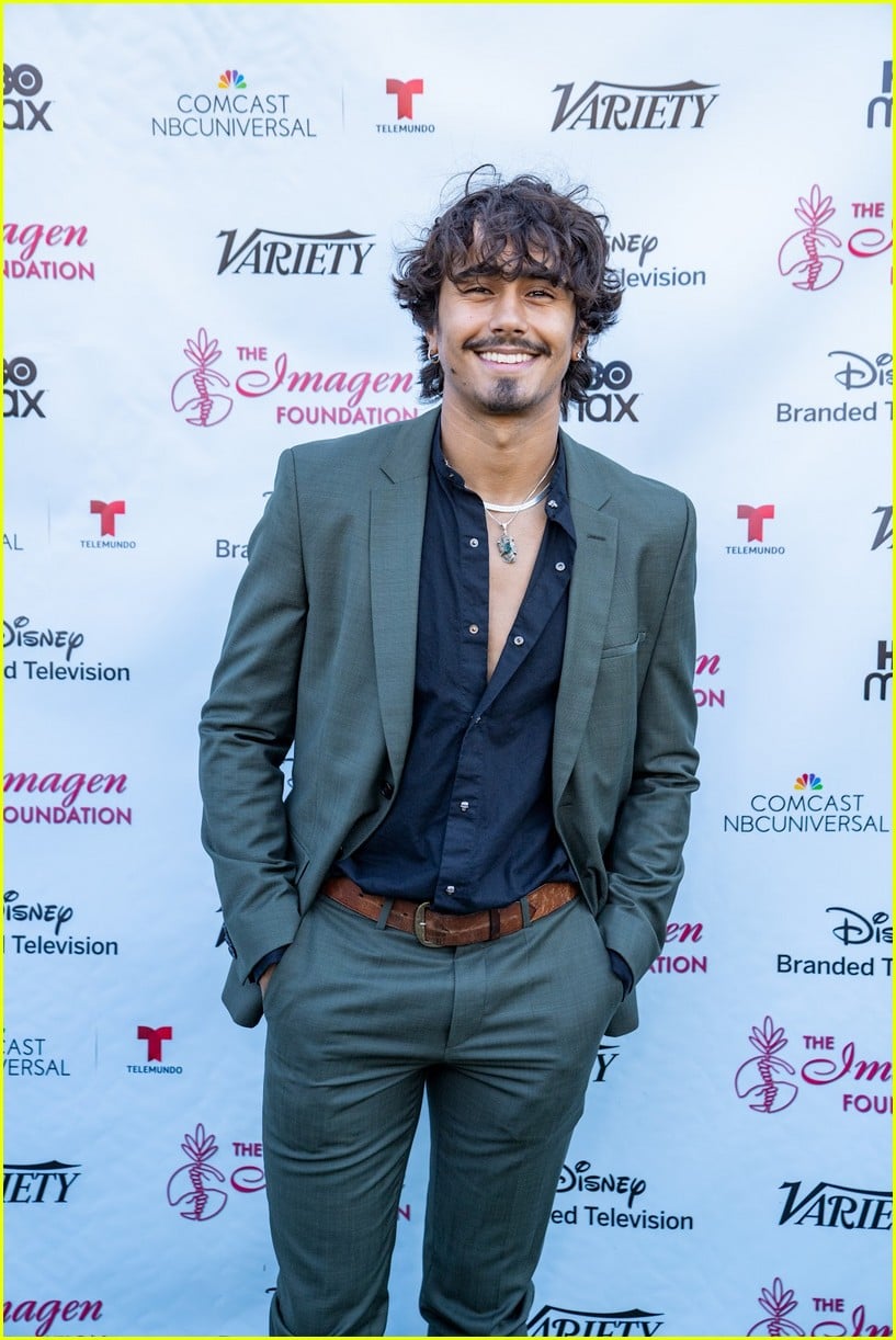 Michael Cimino & 'Love, Victor' Win at Imagen Awards 2022 | Photo ...