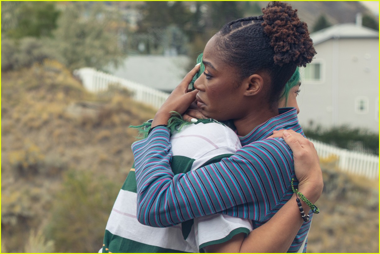 Peyton List's Friend Goes Missing In 'The Friendship Game' Trailer ...