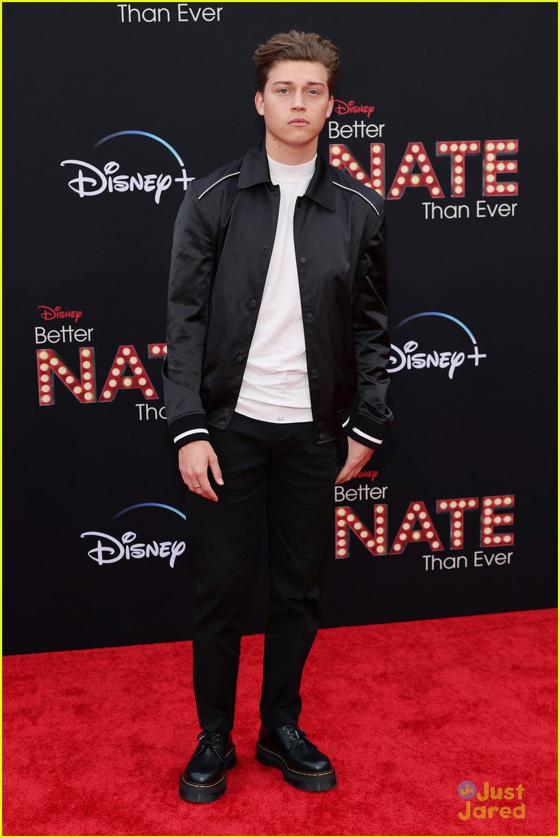 Ricky Garcia Opens Up About Support & Lost Relationships After Coming ...