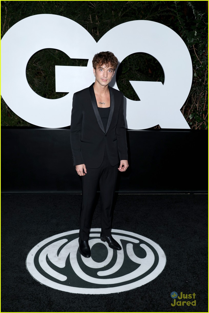 Emma Chamberlain & BF Role Model Attend GQ Party After Her Spotify ...