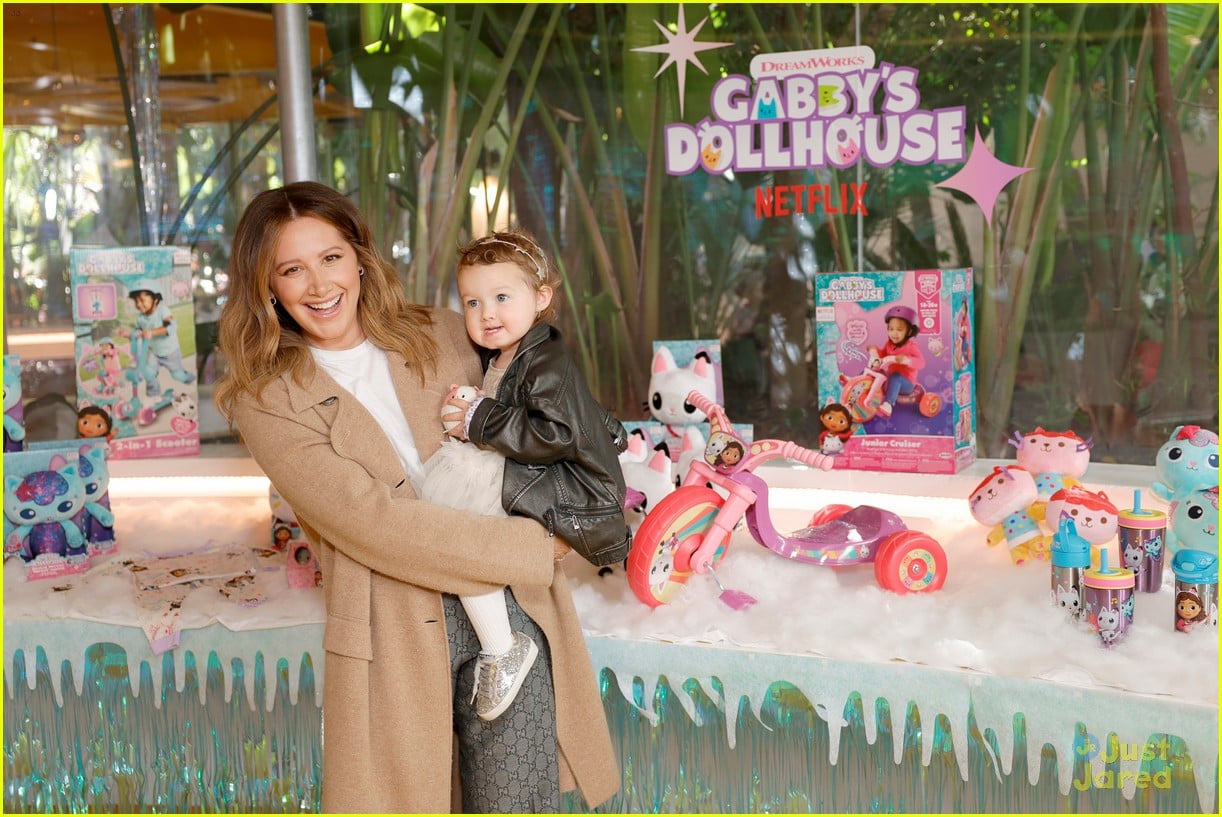 Full Sized Photo of laila lockhart kraner celebrates gabbys dollhouse ...