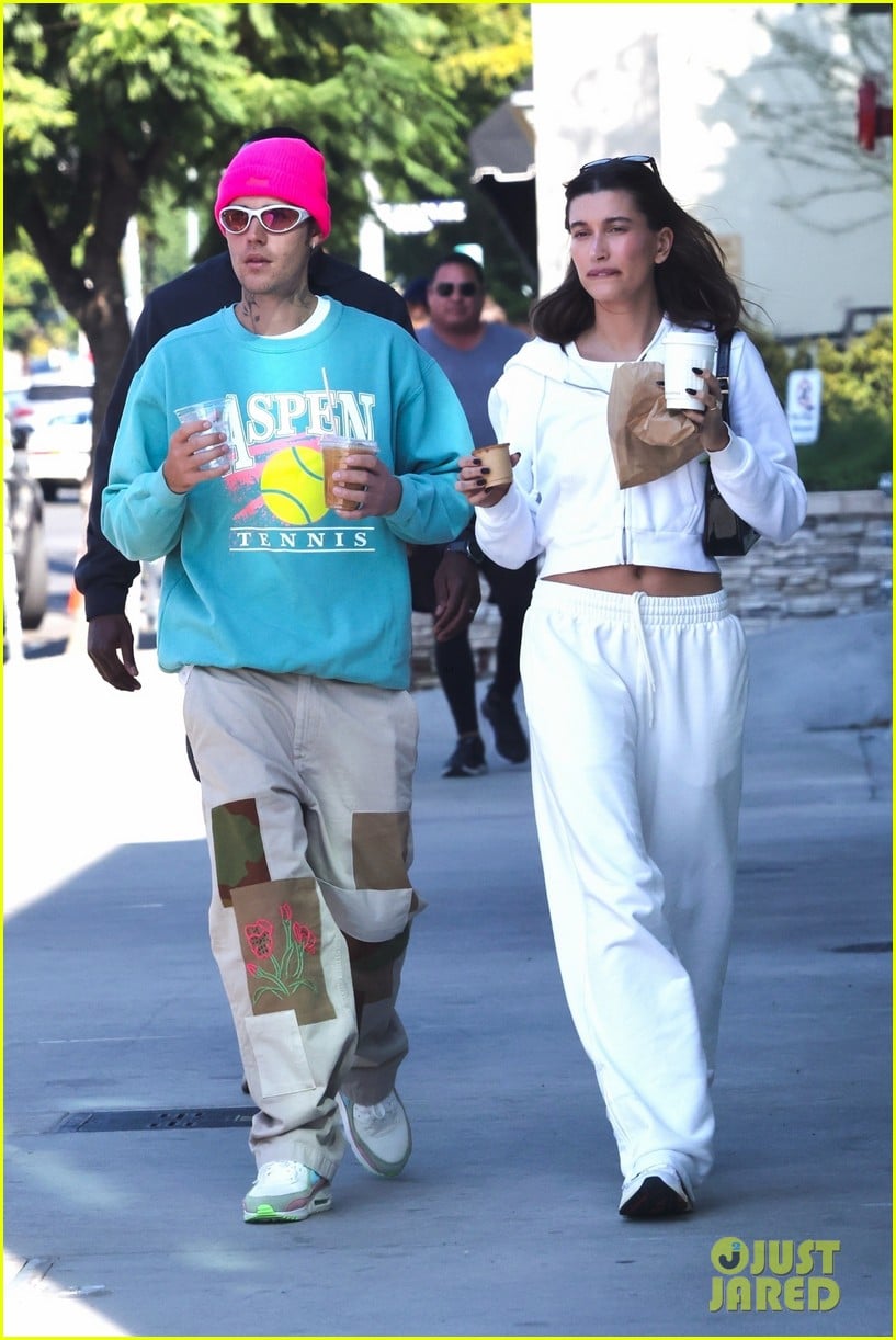Hailey & Justin Bieber Head Out For Coffee Before a Night on the Town ...