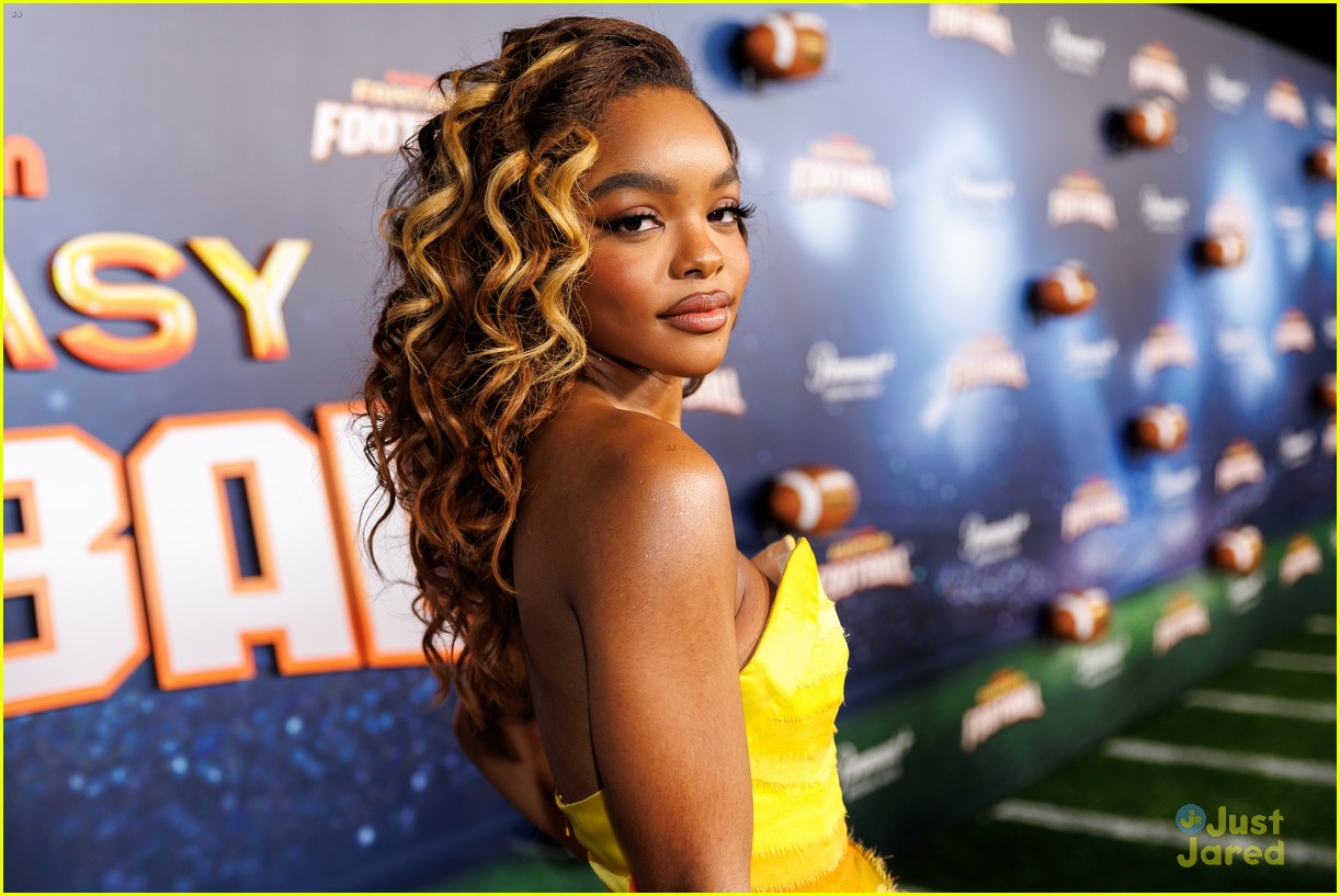 Marsai Martin & Kelly Rowland Share Sweet Moment at 'Fantasy Football ...