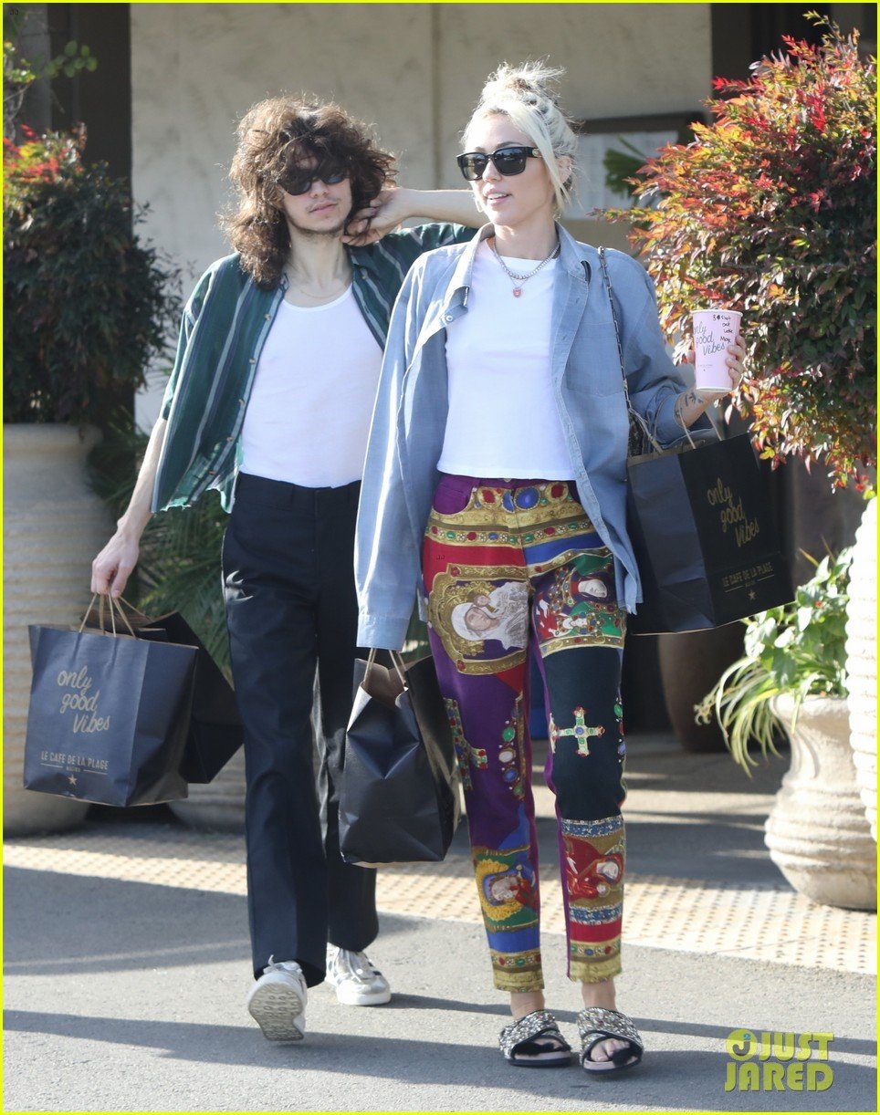 Miley Cyrus & Maxx Morando Spotted Together for First Time in Months ...
