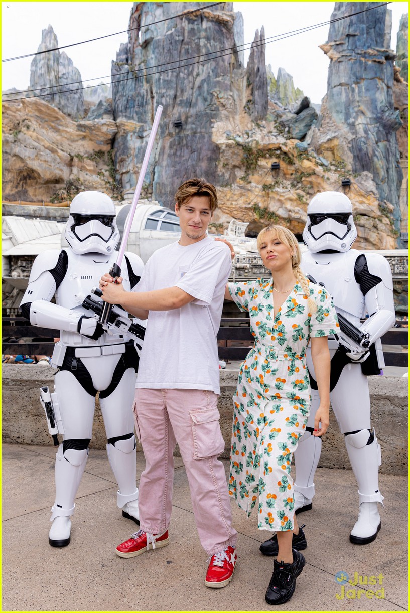 Millie Bobby Brown Reveals Just How She Met Boyfriend Jake Bongiovi ... Millie Bobby Brown Reveals Just How She Met Boyfriend Jake Bongiovi ...