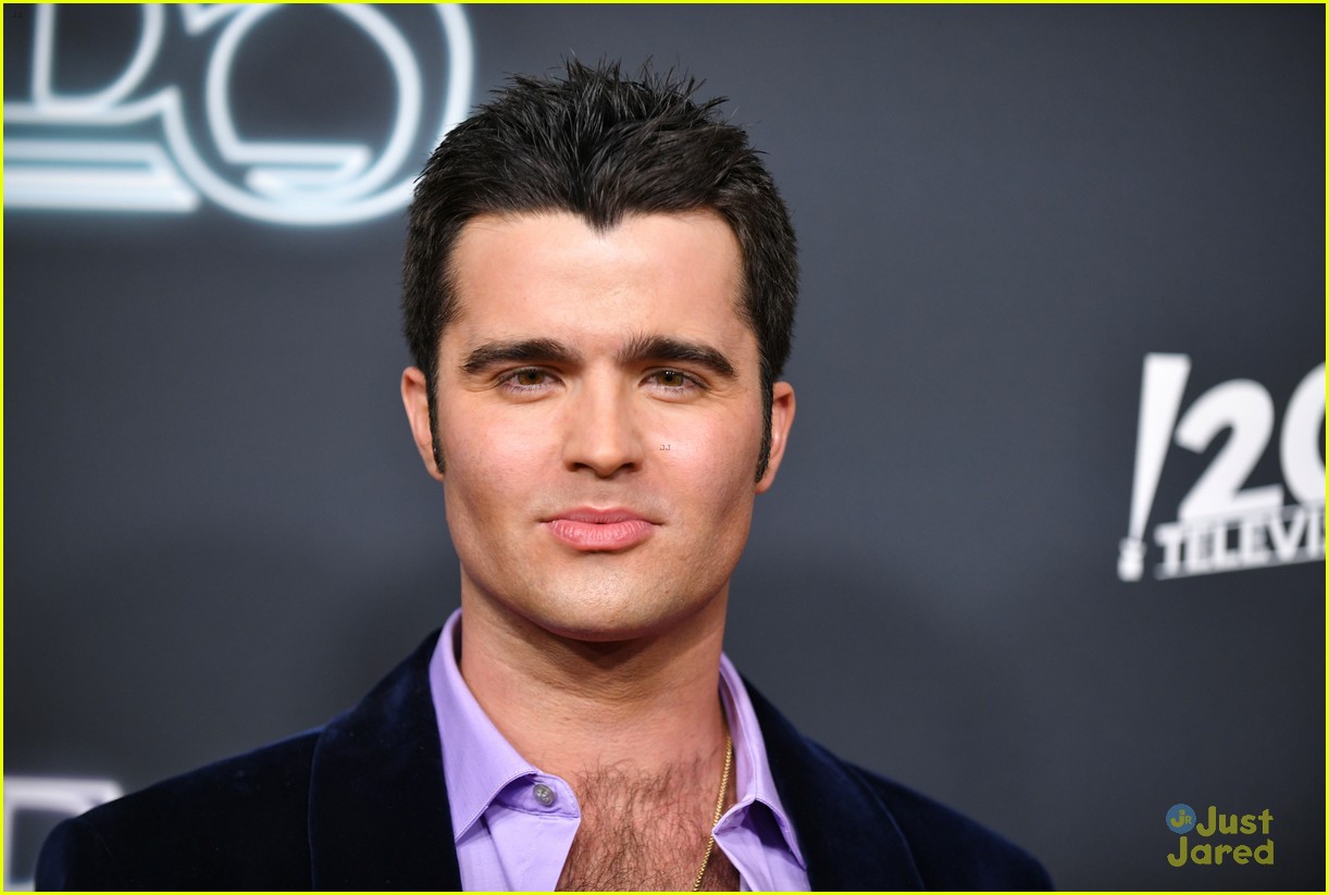 Spencer Boldman Premieres New Hulu Series 'Welcome to Chippendales ...