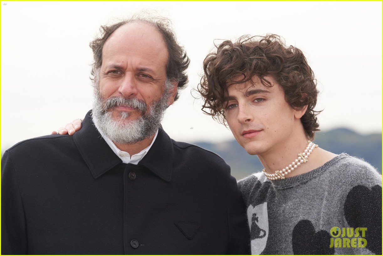 Timothee Chalamet Strikes a Pose at 'Bones & All' Photocall in Rome ...