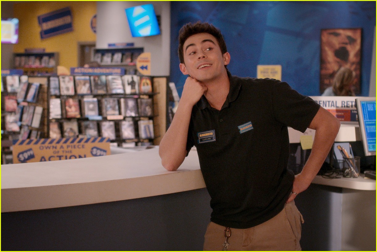 Tyler Alvarez Dishes On Playing Bisexual Carlos On 'Blockbuster ...