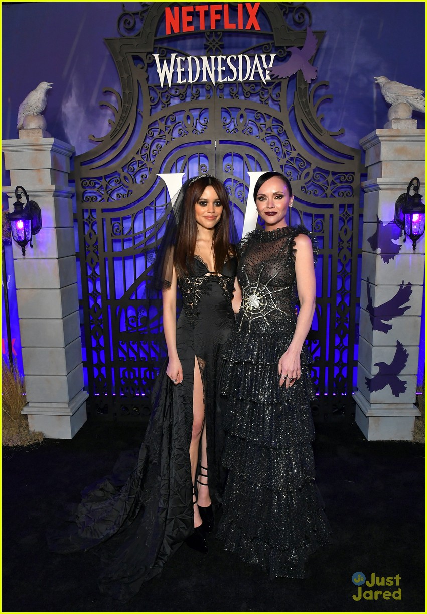 Full Sized Photo of jenna ortega joins addams family at wednesday ... Full Sized Photo of jenna ortega joins addams family at wednesday ...