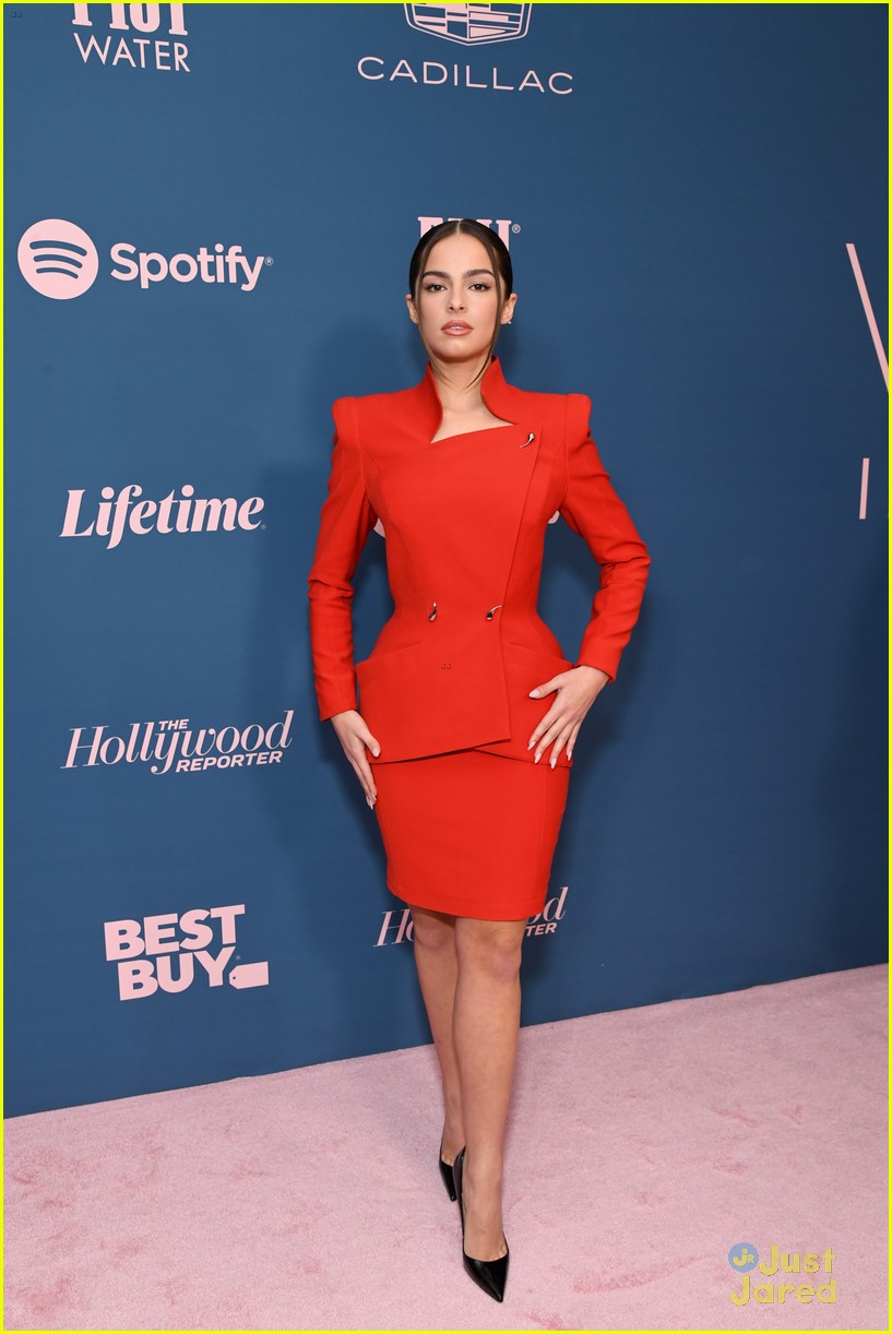 Addison Rae Goes Business Chic for Women In Entertainment Gala | Photo ...