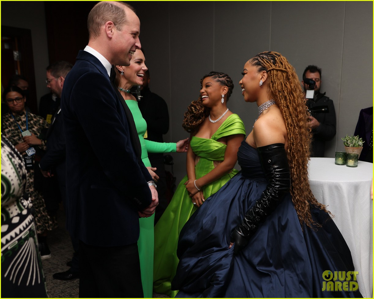 Chloe & Halle Bailey Meet Kate Middleton & Prince William at Earthshot ...