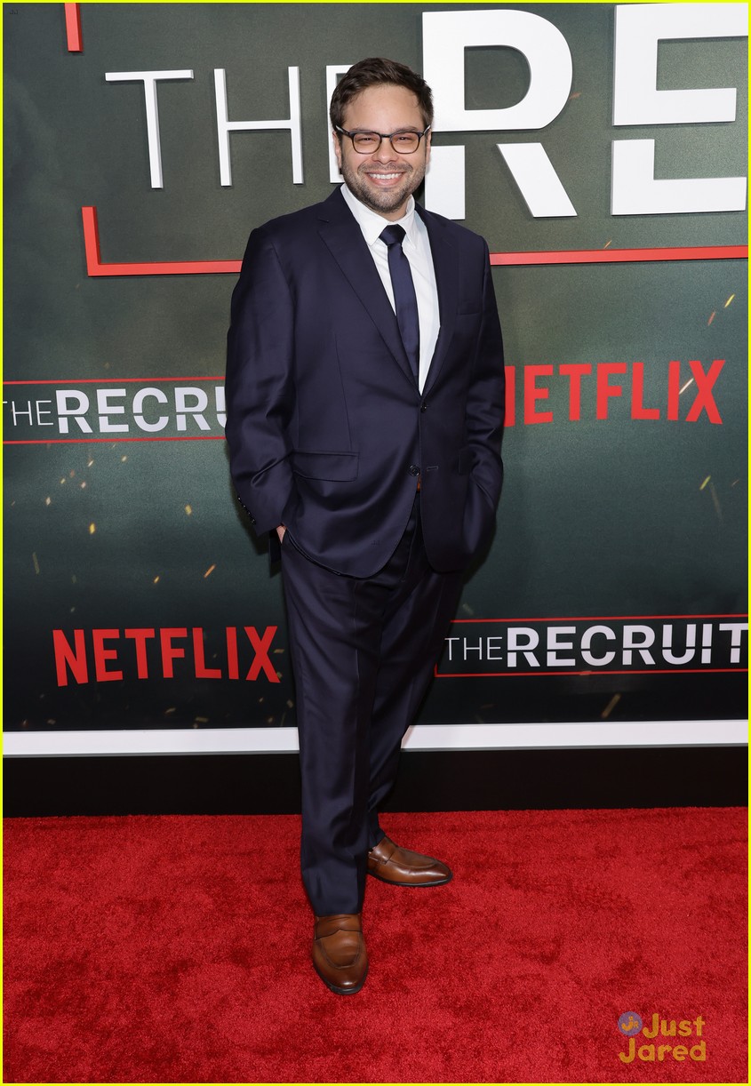 Noah Centineo Gets Support From The Fosters Mom Sherri Saum At The Recruit Premiere Photo