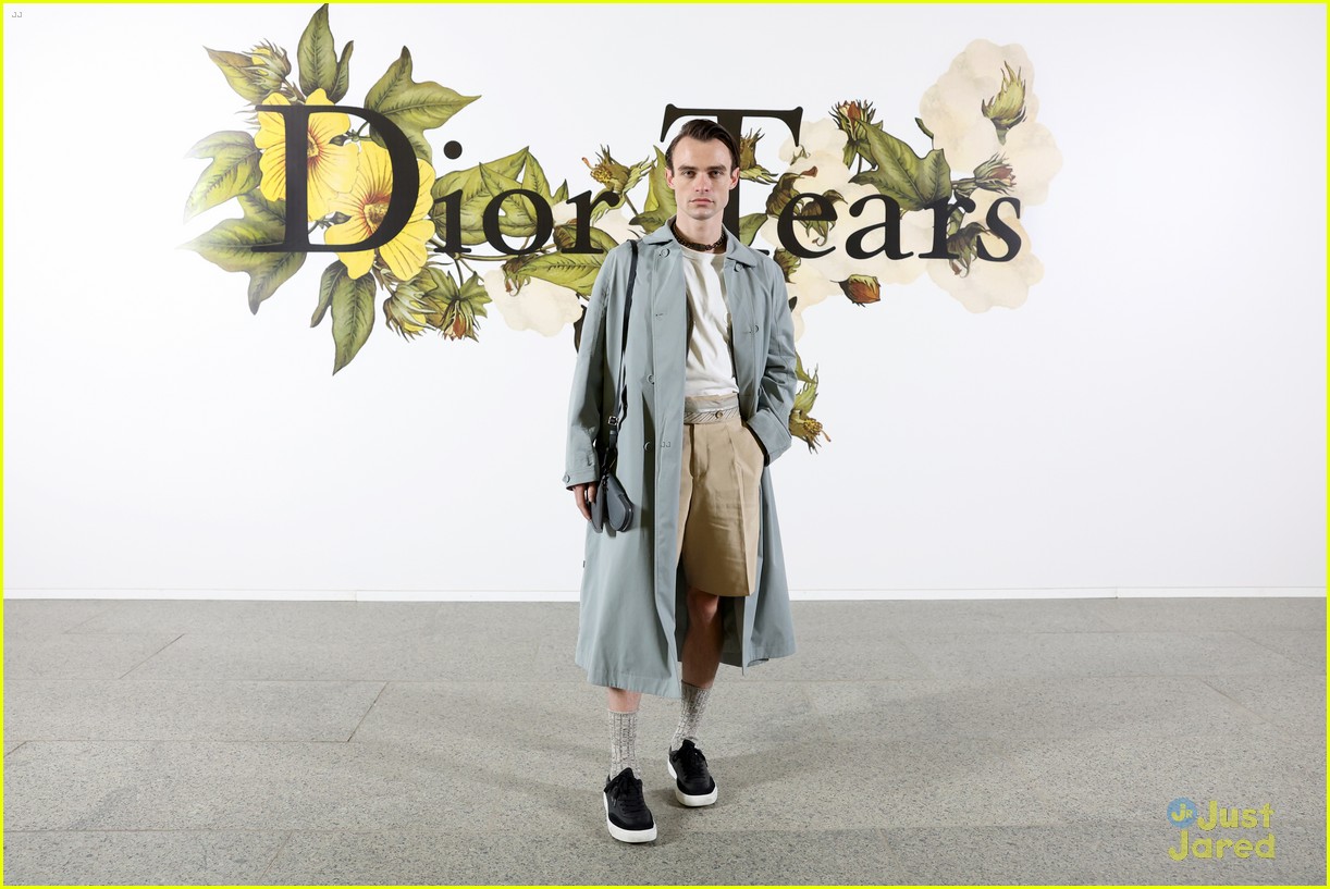 Thomas Doherty & Mena Massoud Attend Dior Tears Photo Call After Their ...