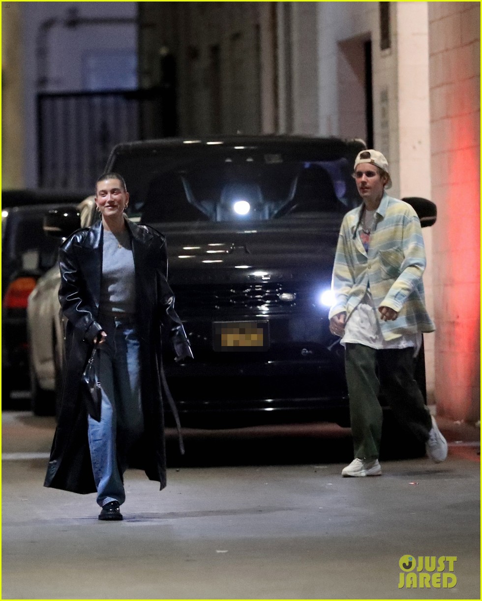 Full Sized Photo of justin hailey car dinner sighting studio pics 15 ...