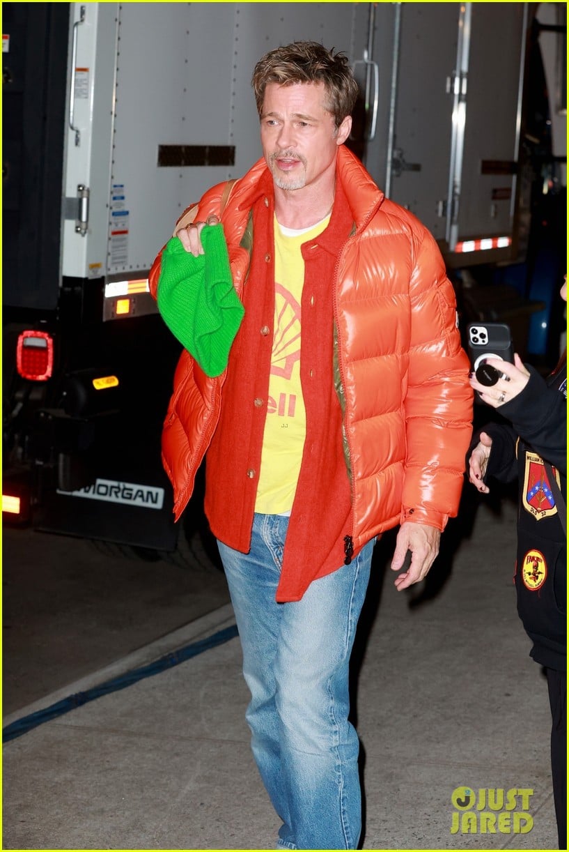 Austin Abrams Wears His Underwear While Filming His New Movie 'Wolves ...