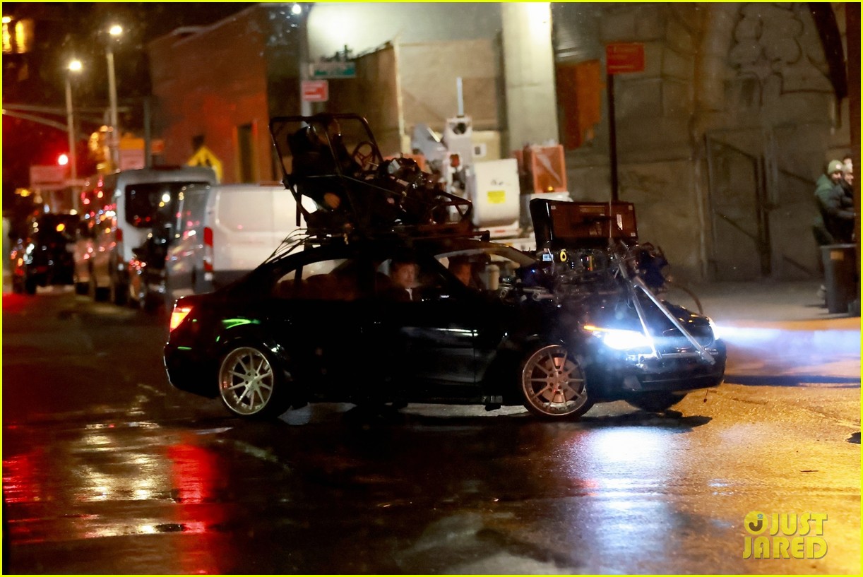 Austin Abrams Wears His Underwear While Filming His New Movie 'Wolves ...