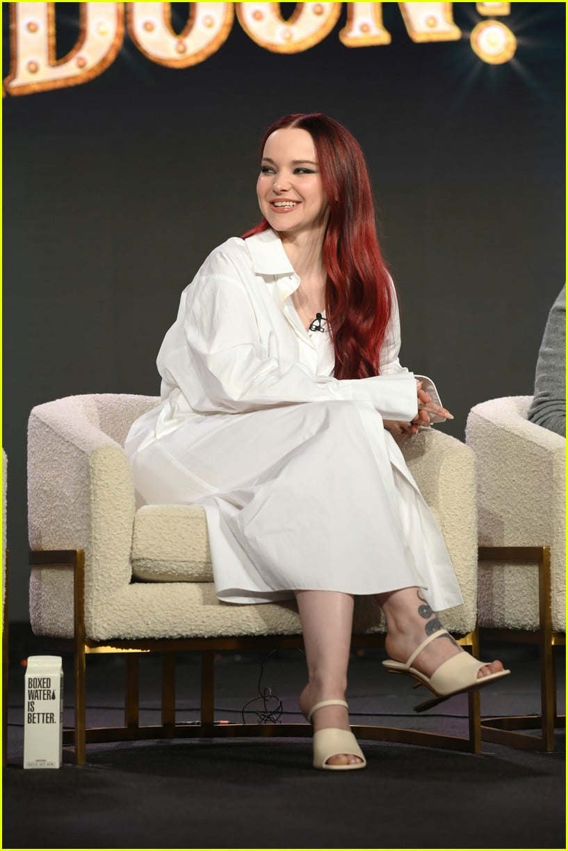 Full Sized Photo of dove cameron shows off red hair at schmigadoon tca ...