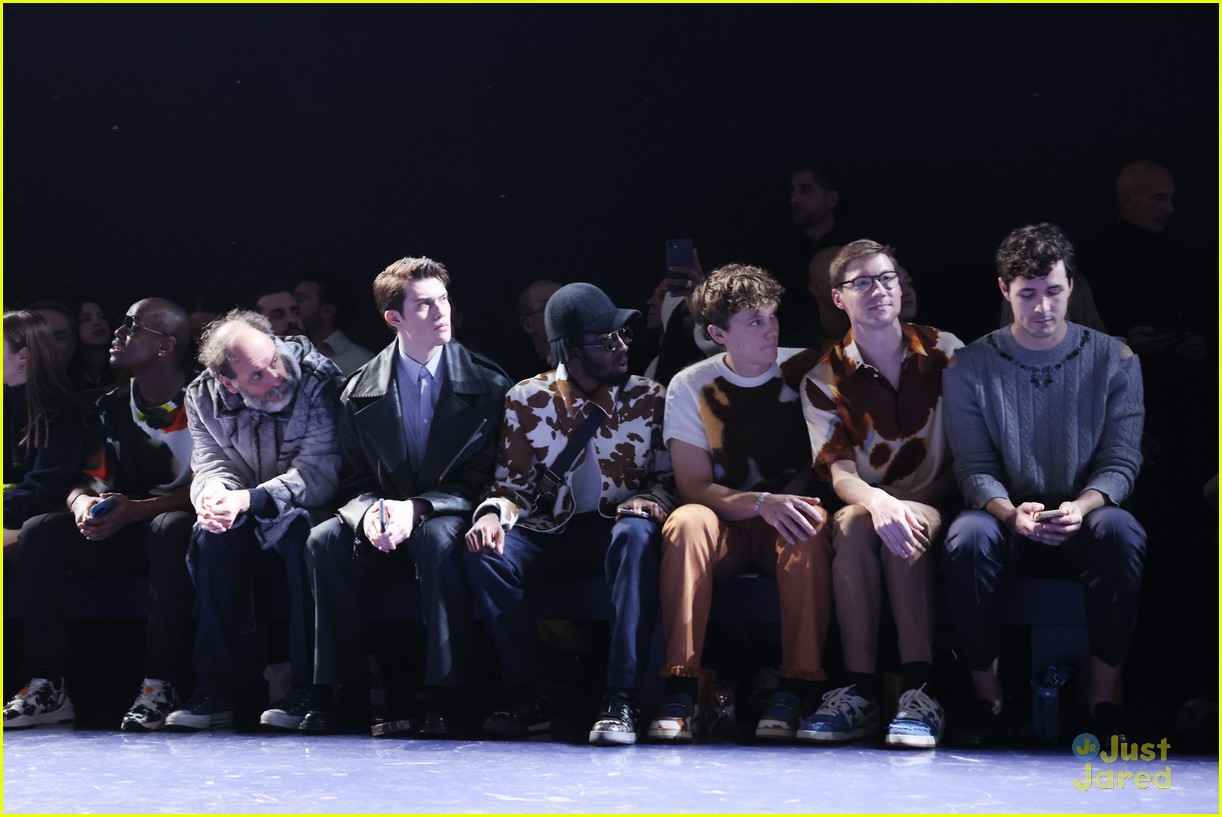Nicholas Galitzine, Hunter Doohan & Jonah Hauer-King Sit Front Row at ...