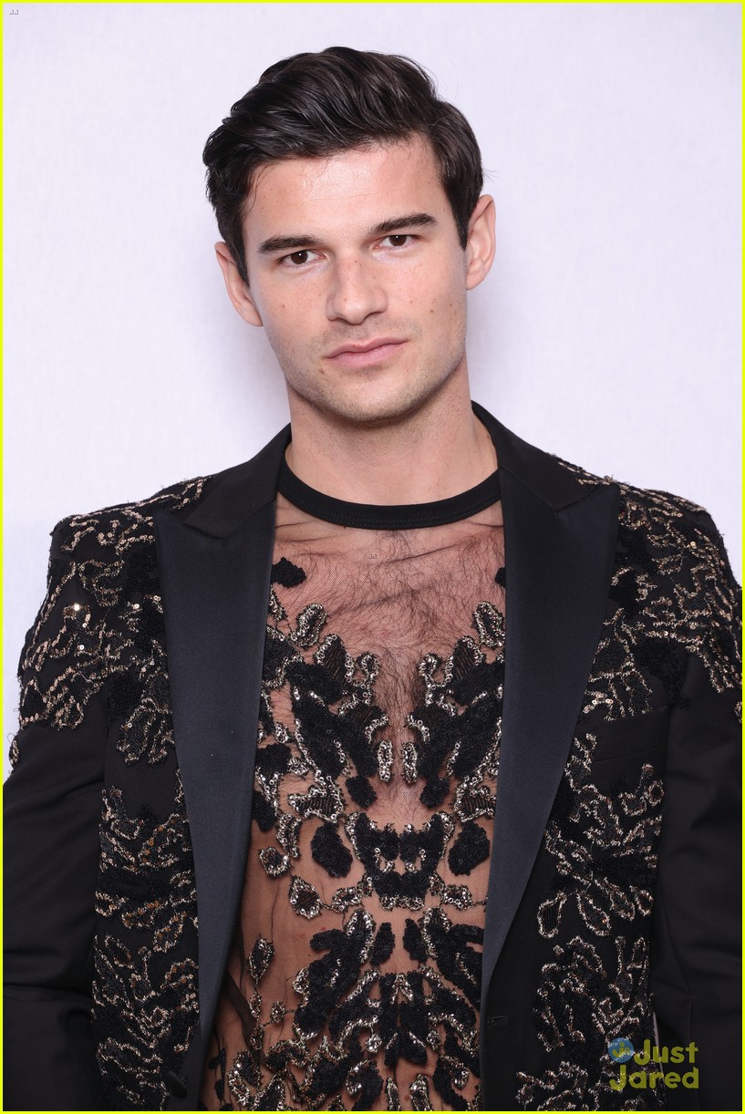 Sabrina Carpenter & Paul Forman Get Front Row Look at Elie Saab Fashion ...