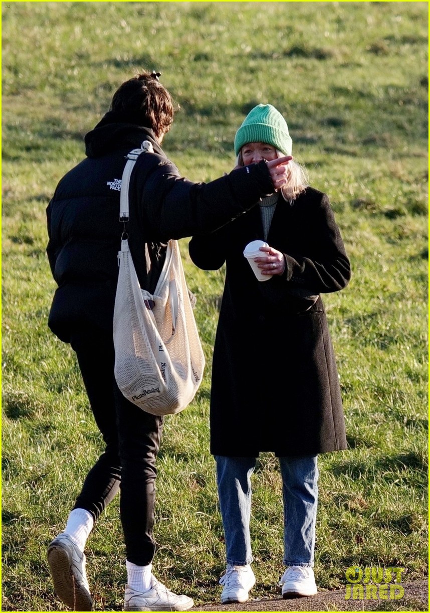 Harry Styles Catches Up with High School Pal Ellis Calcutt in London ...