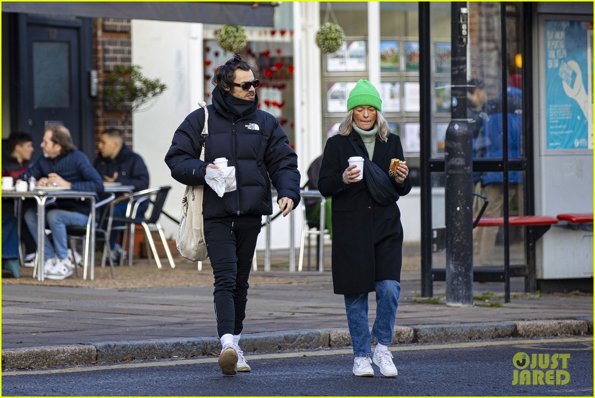 Harry Styles Catches Up with High School Pal Ellis Calcutt in London ...