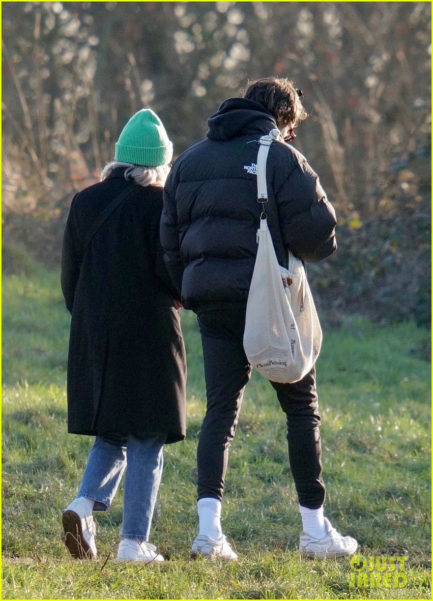 Harry Styles Catches Up with High School Pal Ellis Calcutt in London ...