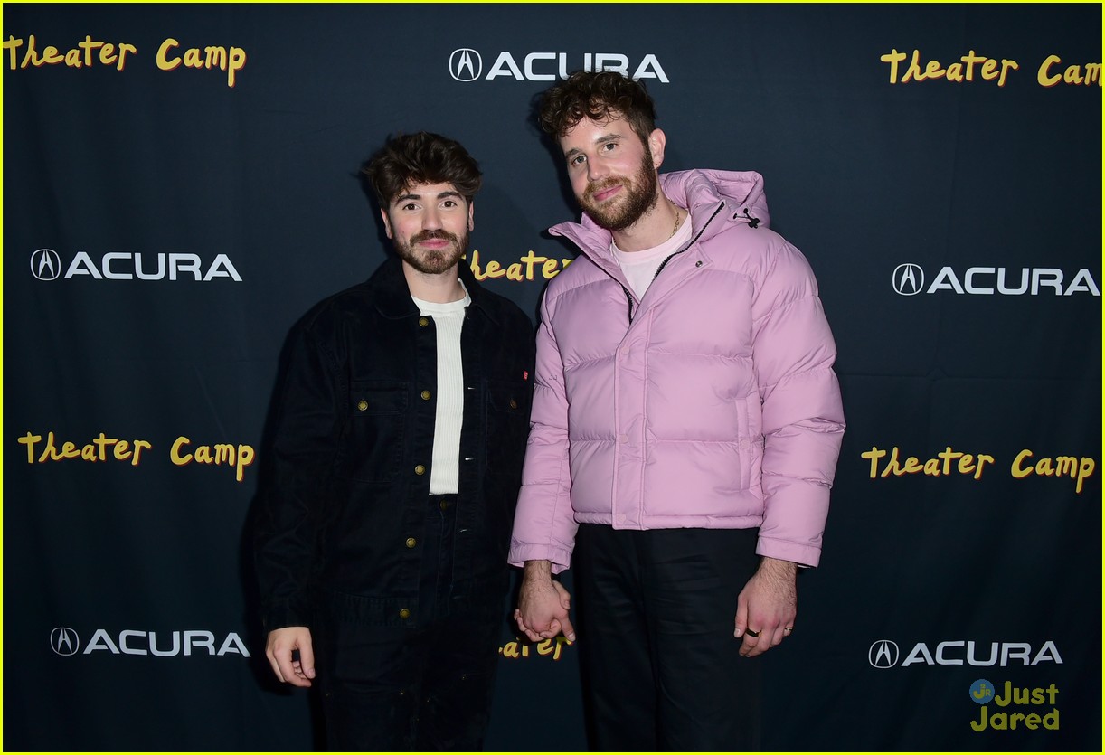 Zoey Deutch Supports Boyfriend Jimmy Tatro & 'The Politician' Co-Star ...