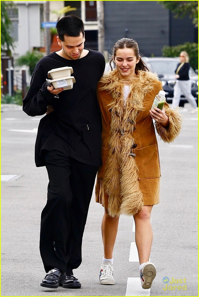 Addison Rae Shares a Laugh With Boyfriend Omer Fedi On Weekend Food Run ...